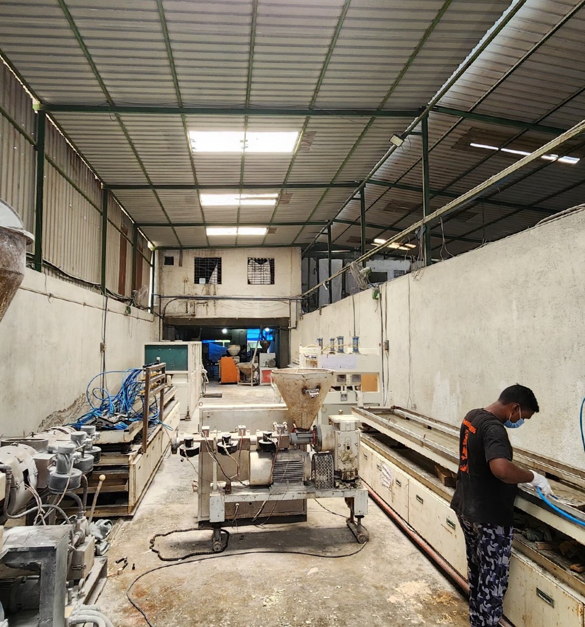 About Us - M3 Extrusion